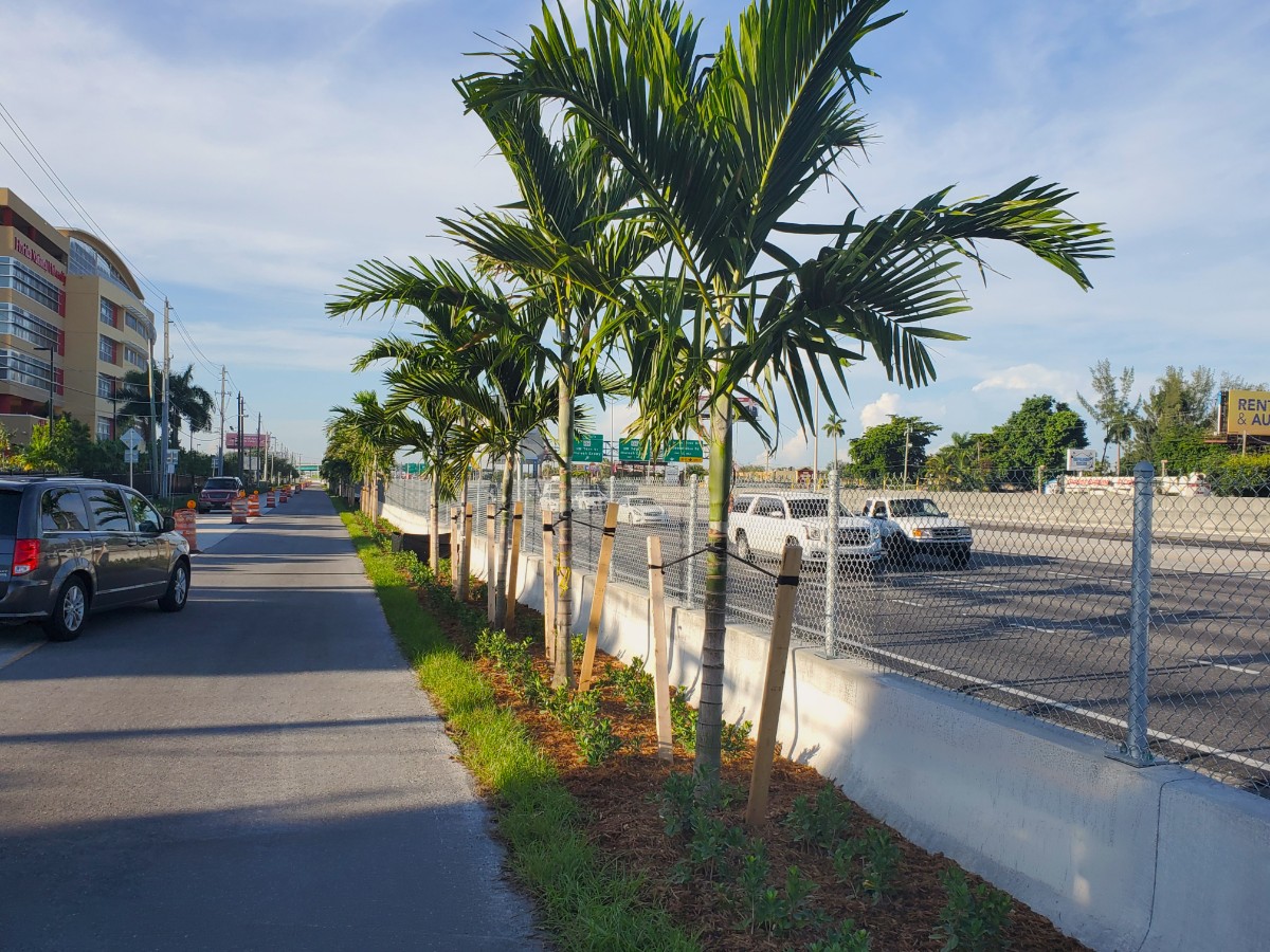 District 6 SR 826/Palmetto FEC Post Design – Miller Legg